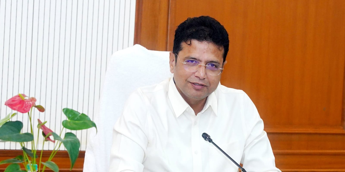 Minister Duddilla Sridhar Babu elected as the President of the Telangana Badminton Association ...